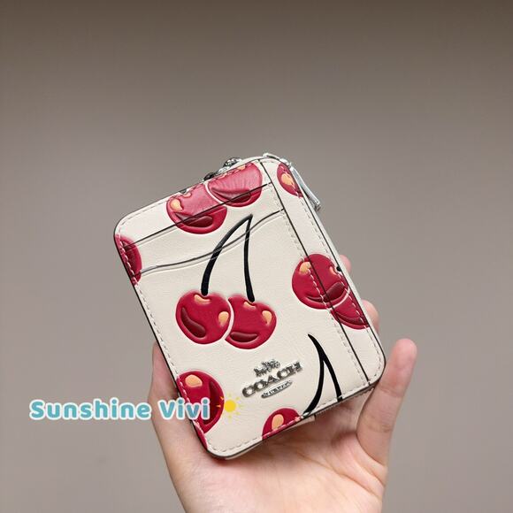 Coach | Bags | Nwt Coach Zip Card Case With Cherry Print Cz76 ...